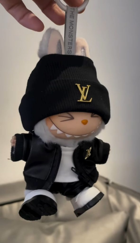 HeHe with Lv outfits – Labubu Shop